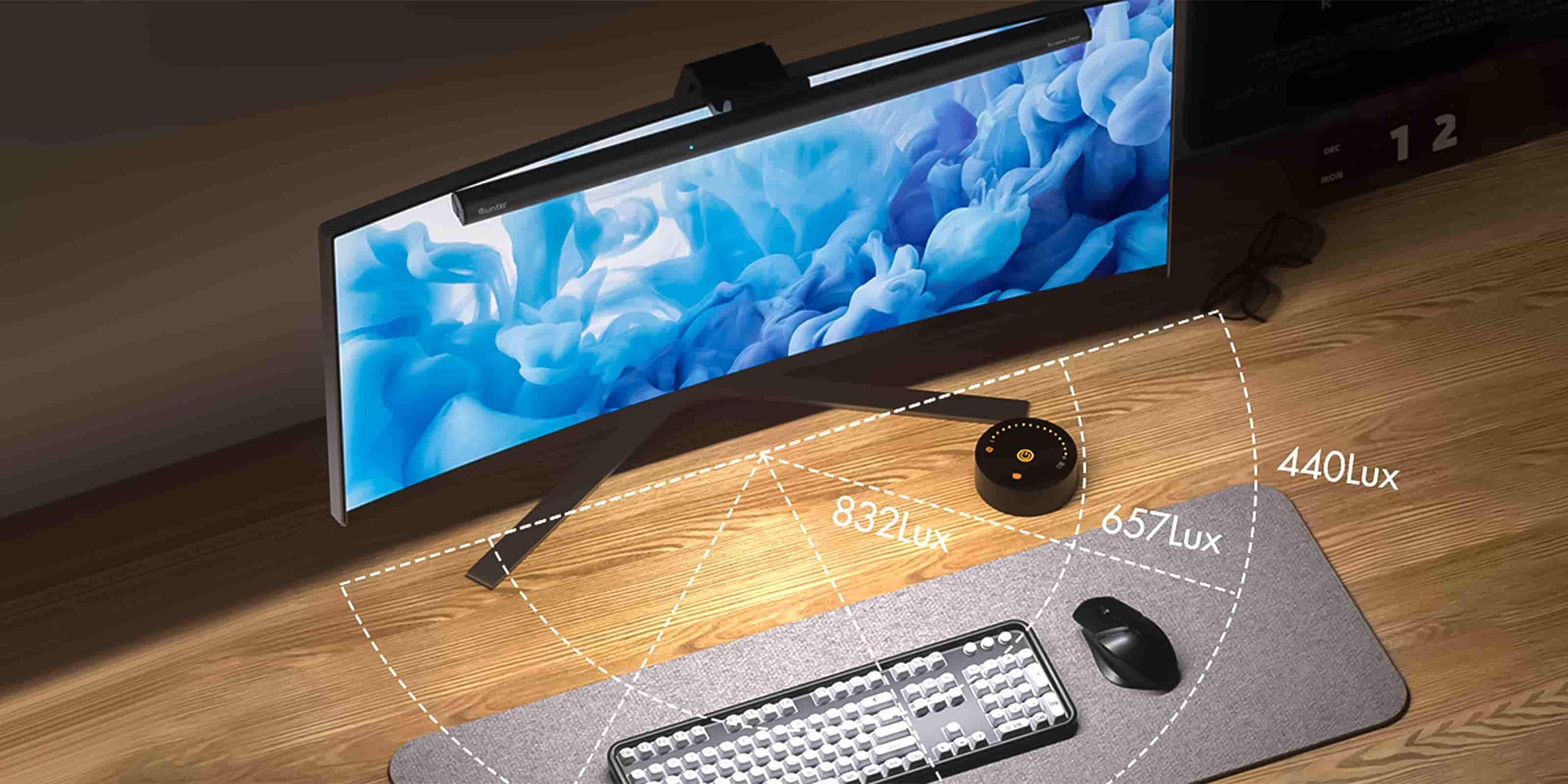 LED ScreenLinear Classic Monitor Light Bar – 15.7", Curved & Camera-Ready